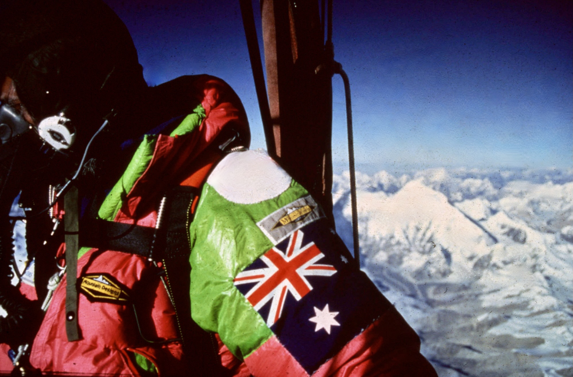 Ballooning over Everest pictures.